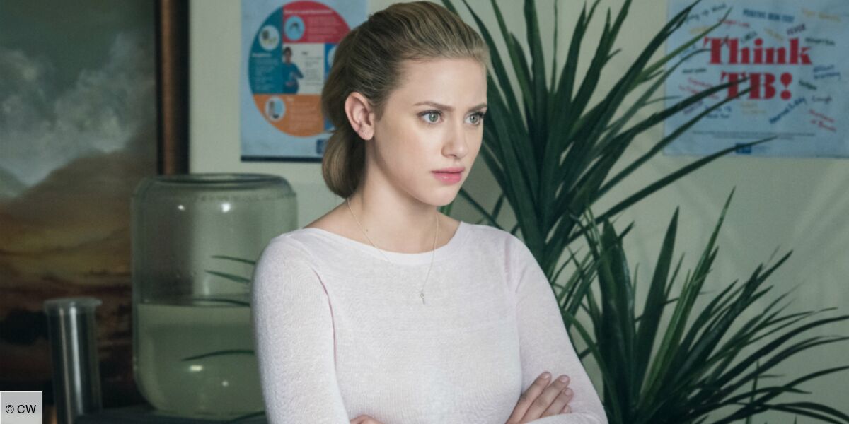 Riverdale Saison 2 Un Personnage Important Va Surgir Dans La Vie De Betty