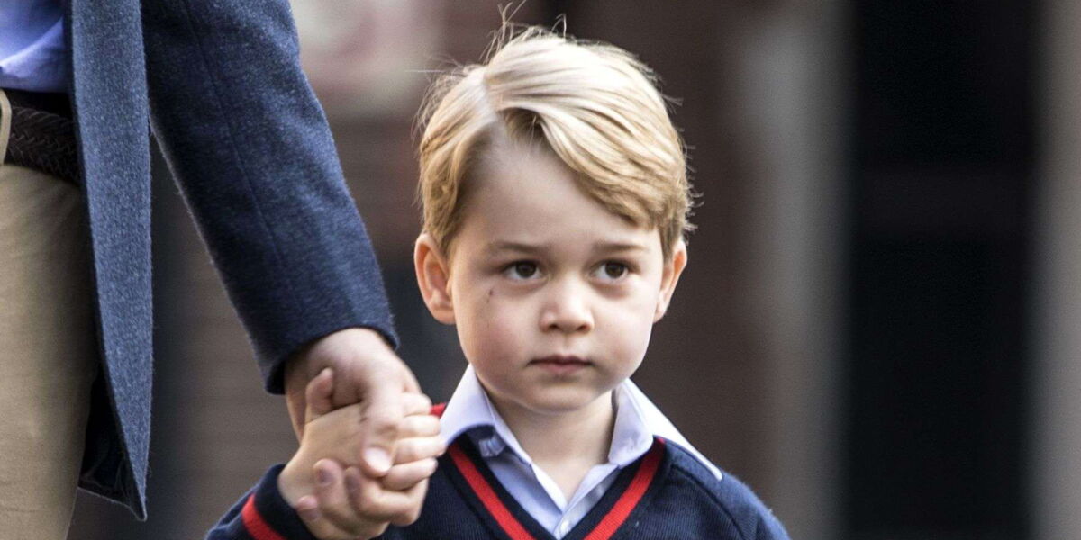 Découvrez l'adorable portrait officiel du prince George pour la rentrée ...
