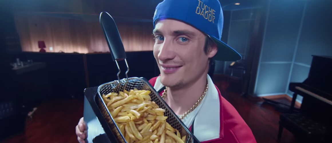 Les Tuche 2 : quand le fils de la famille Tuche se met au rap et sort ...