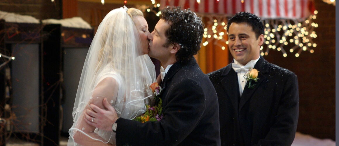 Friends : Phoebe et Mike n'auraient jamais du finir ensemble - series ...