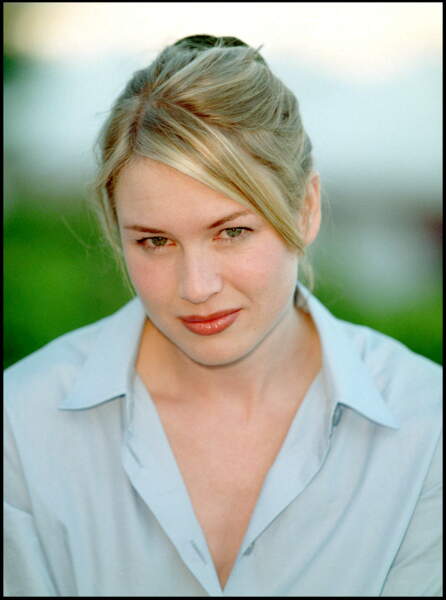 Renée Zellweger a bien changé depuis le début de sa carrière (PHOTOS ...