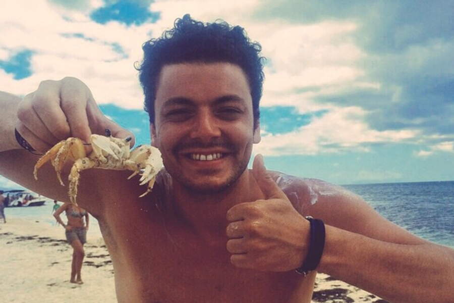 Kev Adams sur Instagram : toujours la pêche... et beaucoup de cheveux ...