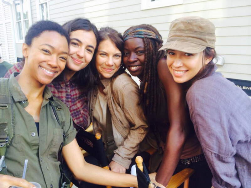 Les acteurs de The Walking Dead hors-caméra, sur le tournage de la ...