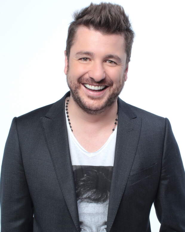 Les humoristes de Fidèles au poste sur France 4 - Télé Loisirs