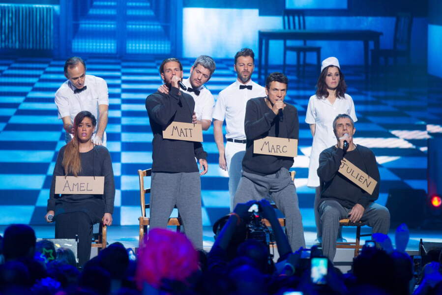 Les Enfoirés 2014 : Découvrez l'album photo de la tournée - Télé Loisirs