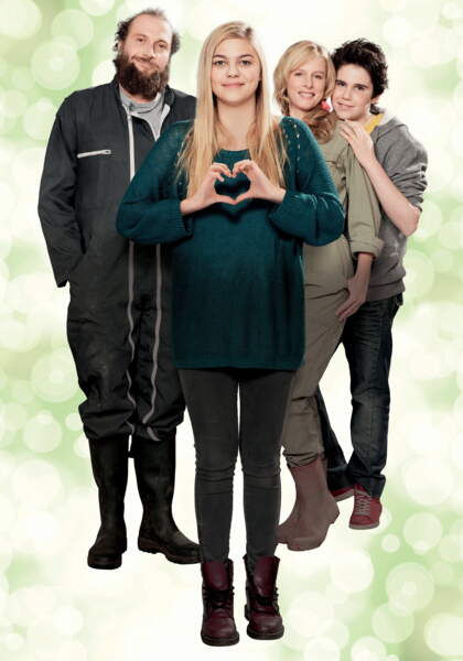 Louane : sa métamorphose en images - Télé Loisirs