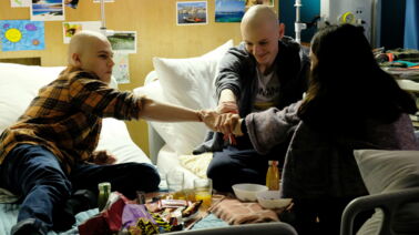 Les bracelets rouges (TF1) : qui est Héloïse Janjaud, l'interprète d ...