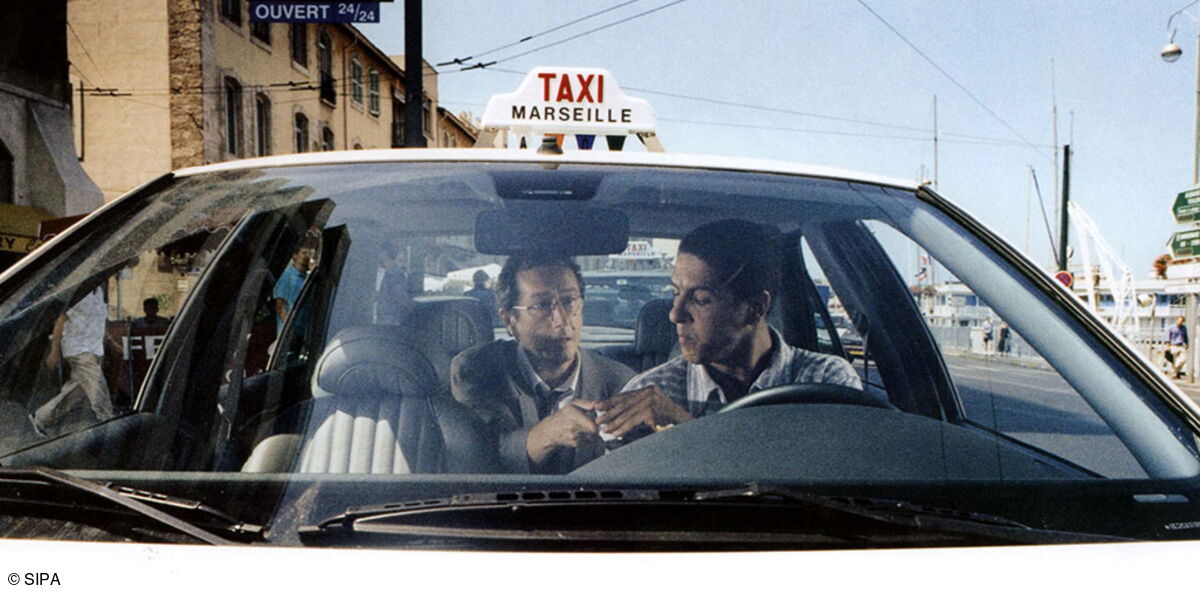 Taxi 2 : la voiture mythique du film vendue aux enchères pour une somme étonnante