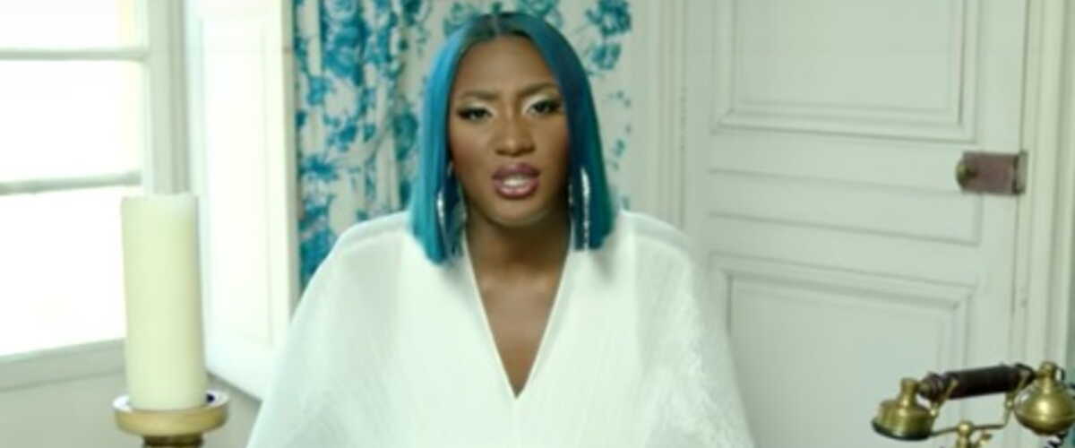 Aya Nakamura : que veut dire Pookie ? (VIDEO)