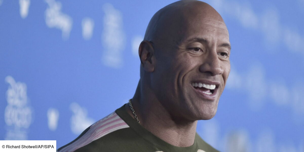 The Rock : moustache, short ultra-serré… Il poste une photo dossier de ...