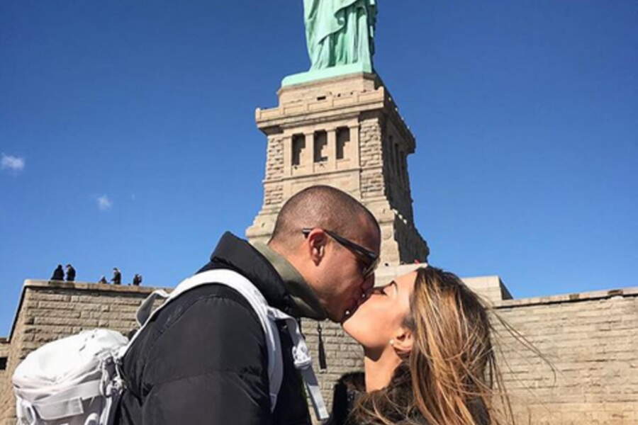 David Trezeguet et Belen Cosimo, couple très démonstratif - Télé Loisirs