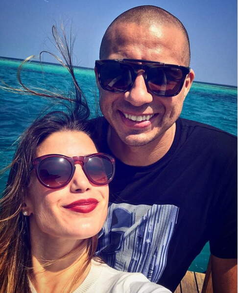 David Trezeguet et Belen Cosimo, couple très démonstratif - Télé Loisirs