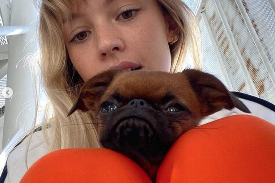 Instagram : Nabilla et Thomas amoureux à Abu Dhabi, Angèle et son chien ...