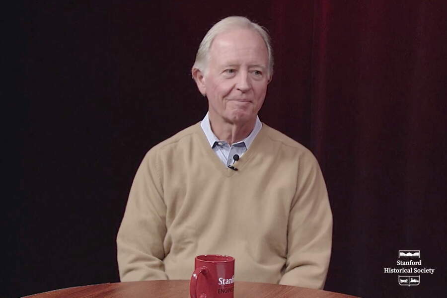 The Dropout (Disney +) : les acteurs de la série comparés aux vrais ...