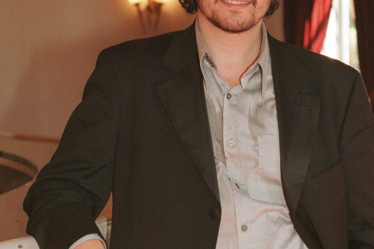 Daniel Lévi : retour sur sa carrière en images - Télé Loisirs