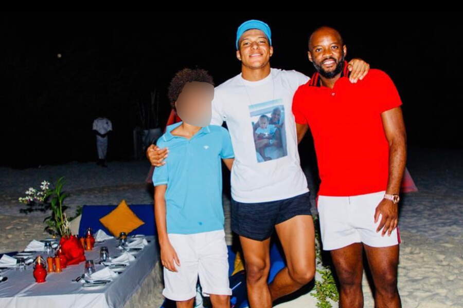 Kylian Mbappé : ce qu'il faut savoir sur son clan - Télé Loisirs