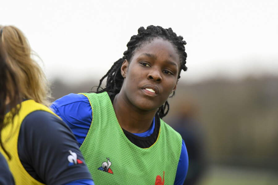Qui sont les joueuses de l'équipe de France de rugby féminin ? - Télé ...