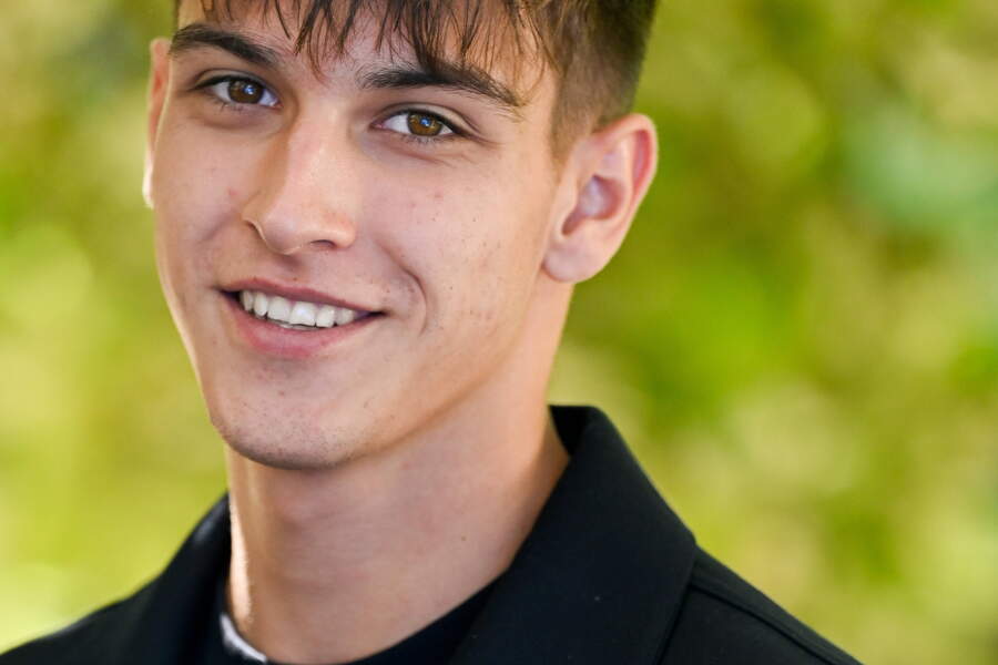 Sophie Marceau dans une tenue risquée et tout sourire, elle fait ...