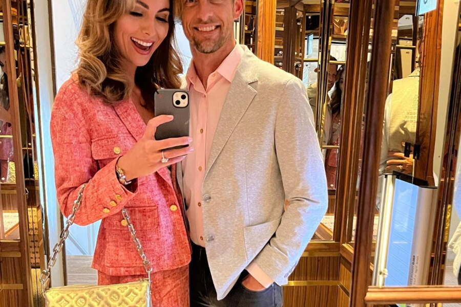 Jenson Button : qui est sa femme Brittny Ward ? - Télé Loisirs