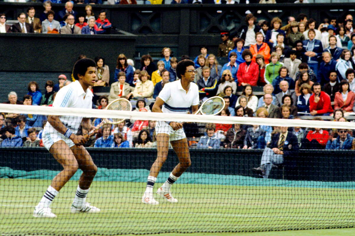 Yannick Noah : retour sur sa carrière en 40 photos - Télé Loisirs