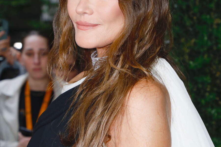 Au Met Gala 2023, un hommage marqué à Karl Lagerfeld, des robes de ...