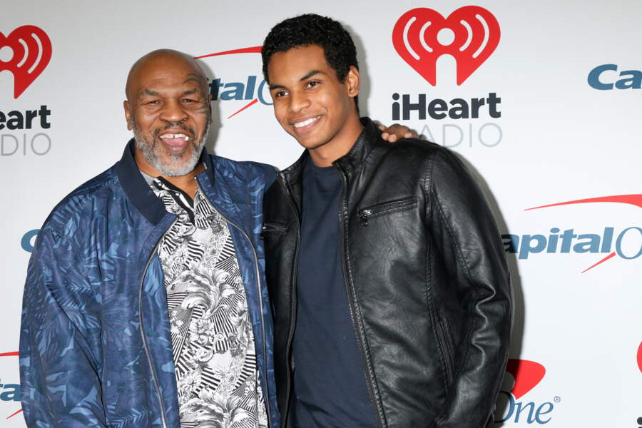 Mike Tyson à la tête d'une grande tribu - Télé Loisirs