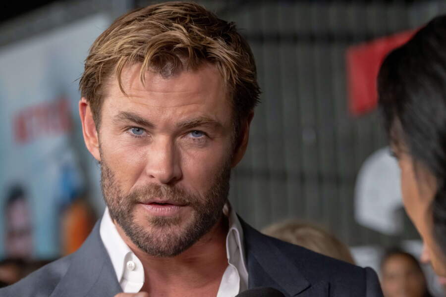 Chris Hemsworth : sa folle évolution physique des années 2000 à aujourd ...