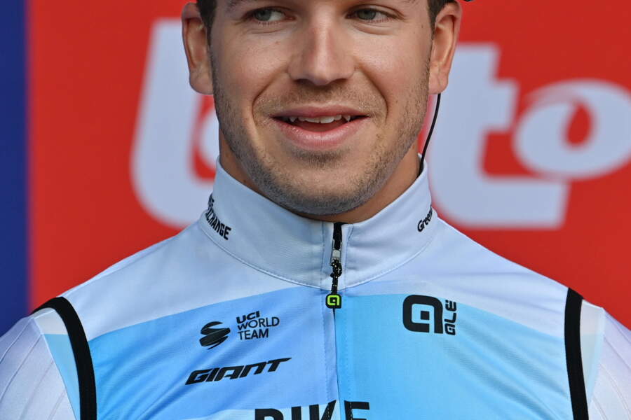 Qui est Nina Groenewegen, la compagne de Dylan Groenevegen ? - Télé Loisirs