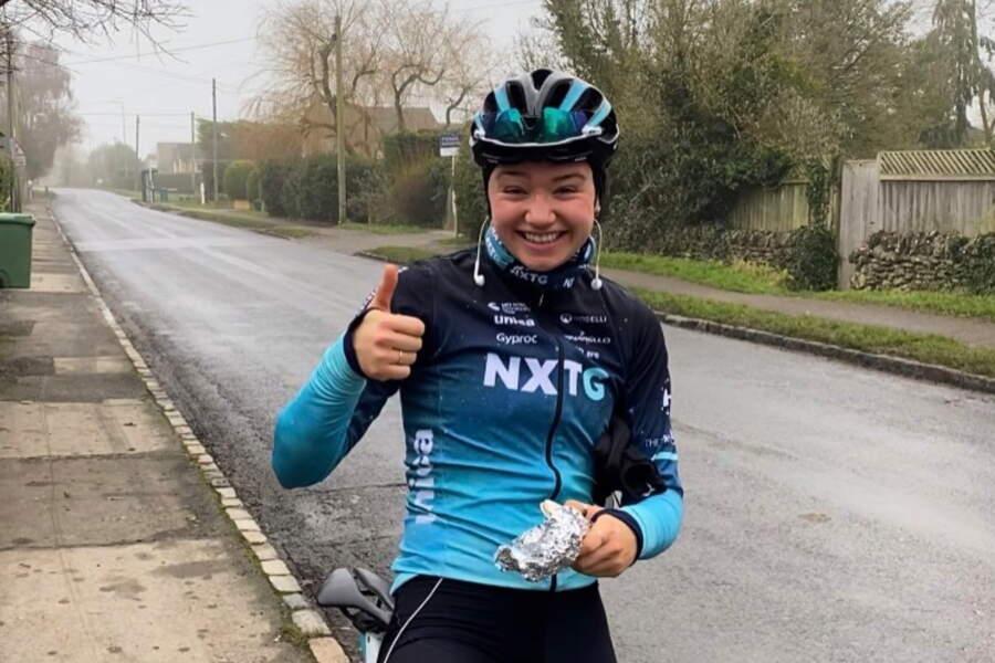 Fred Wright : qui est Emily Wadsworth, la compagne du cycliste ? - Télé ...