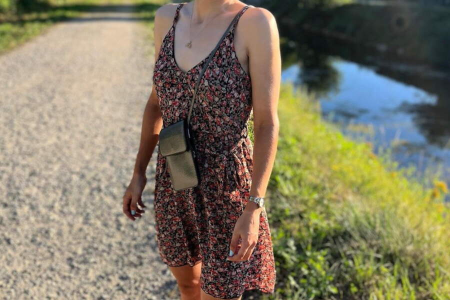 Juliette Labous et Clément Berthet : la belle histoire d'amour des deux ...