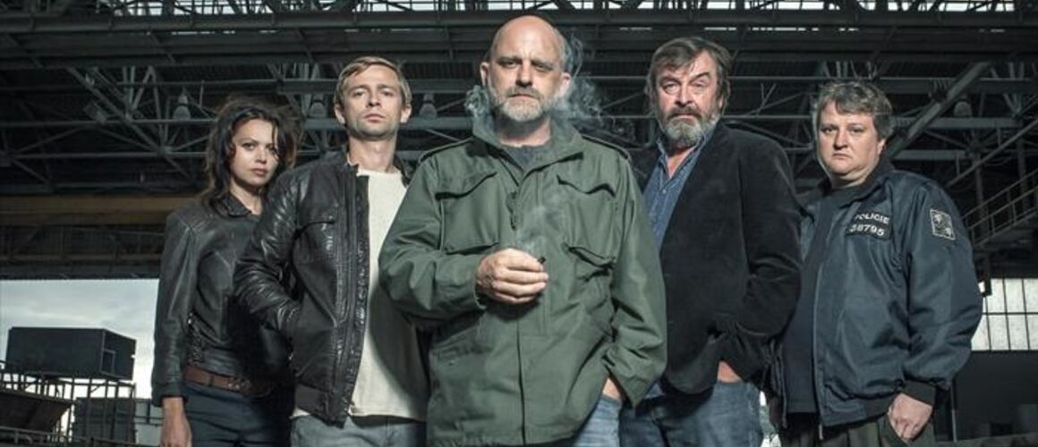 Rebelle , épisodes, acteurs, diffusions TV, replay... - Télé-Loisirs