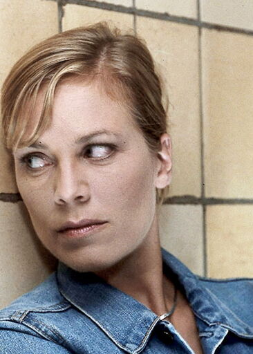 Anette Hellwig : biographie, news, photos et videos - Télé-Loisirs