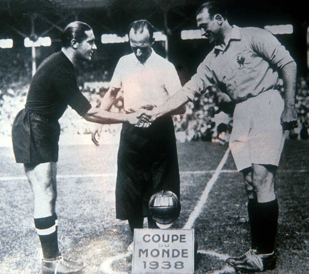 Coupe du monde : L'évolution des maillots des Bleus de 1938 à 2014 ...