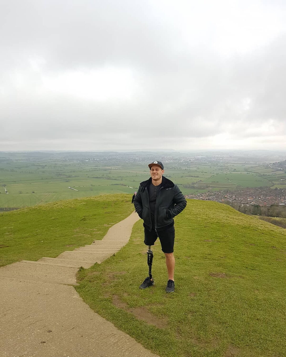 Qui est Jack Eyers, le mannequin amputé de la jambe sacré Mister ...