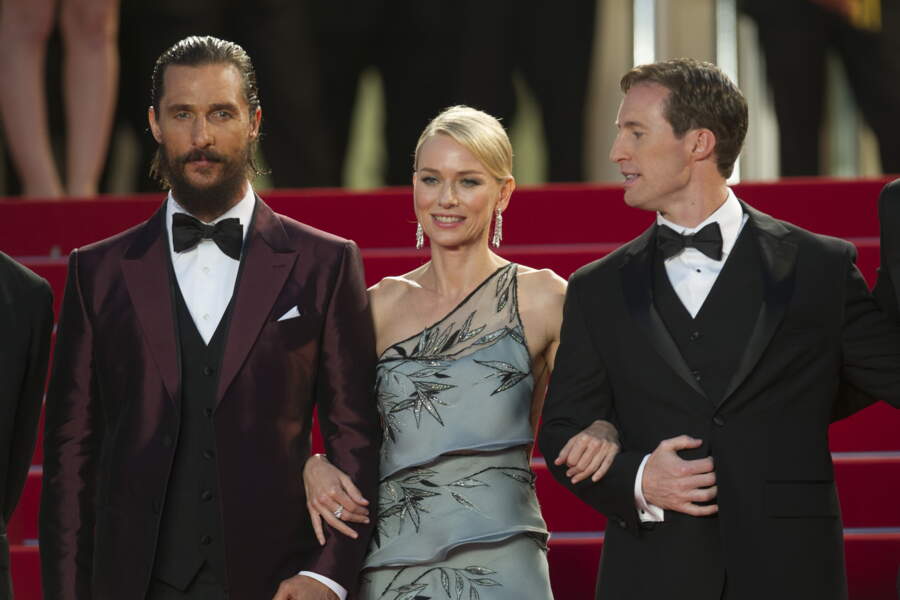 Cannes 2015 : la montée des marches de The Sea of Trees - Télé Loisirs