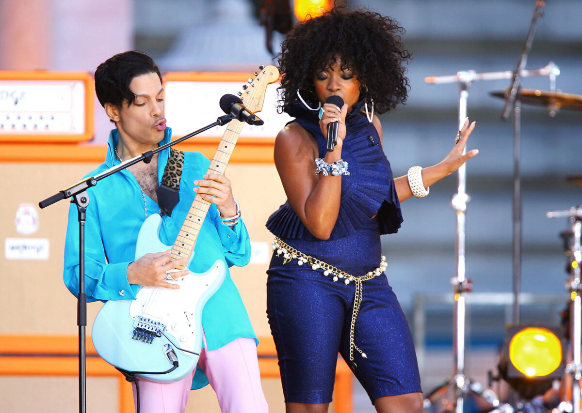 Prince : toutes les femmes de sa vie - Télé Loisirs