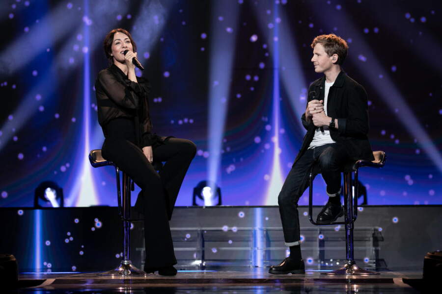 20 ans de Star Academy : élèves et professeur se retrouvent - Télé Loisirs