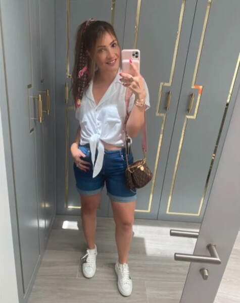 Qui est Anna Mariana Ortega, la femme du footballeur brésilien Casemiro ...