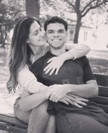 Pepe : qui est Ana Sofia Moreira, la femme du défenseur portugais ? - Télé Loisirs