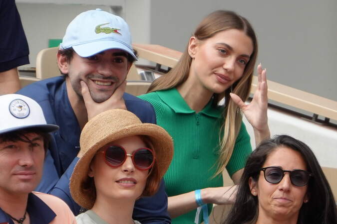 Amel Bent et son mari, Jessica Alba, Tina Kunakey en famille… Les stars ...