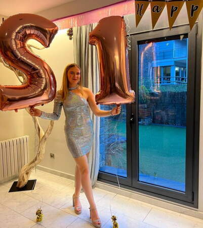 Tom Pidcock : qui est sa compagne, Bethany Zajac ? - Télé Loisirs