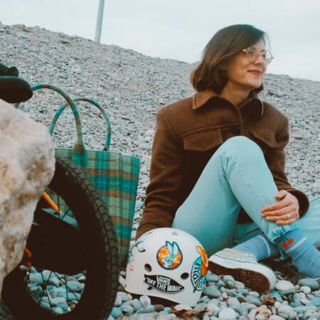 Qui est Amandine Cid, la compagne de Romain Bardet ? - Télé Loisirs