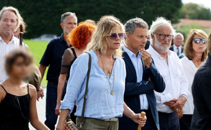 Obsèques de Gérard Leclerc : son frère Julien Clerc, sa femme Julie ...
