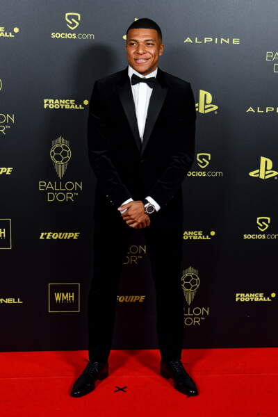 Retour sur les looks de Kylian Mbappé - Télé Loisirs