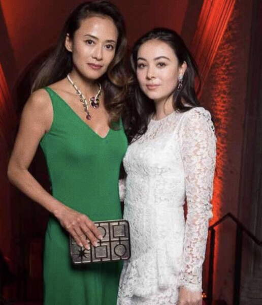 Jean Alesi : qui est sa femme (et star japonaise) Kumiko Goto ? - Télé ...