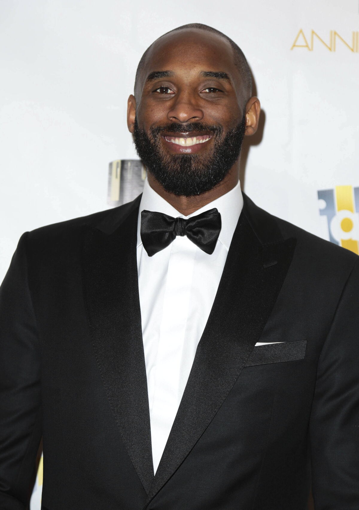 Kobe Bryant : retour sur le destin tragique du basketteur - Télé Loisirs