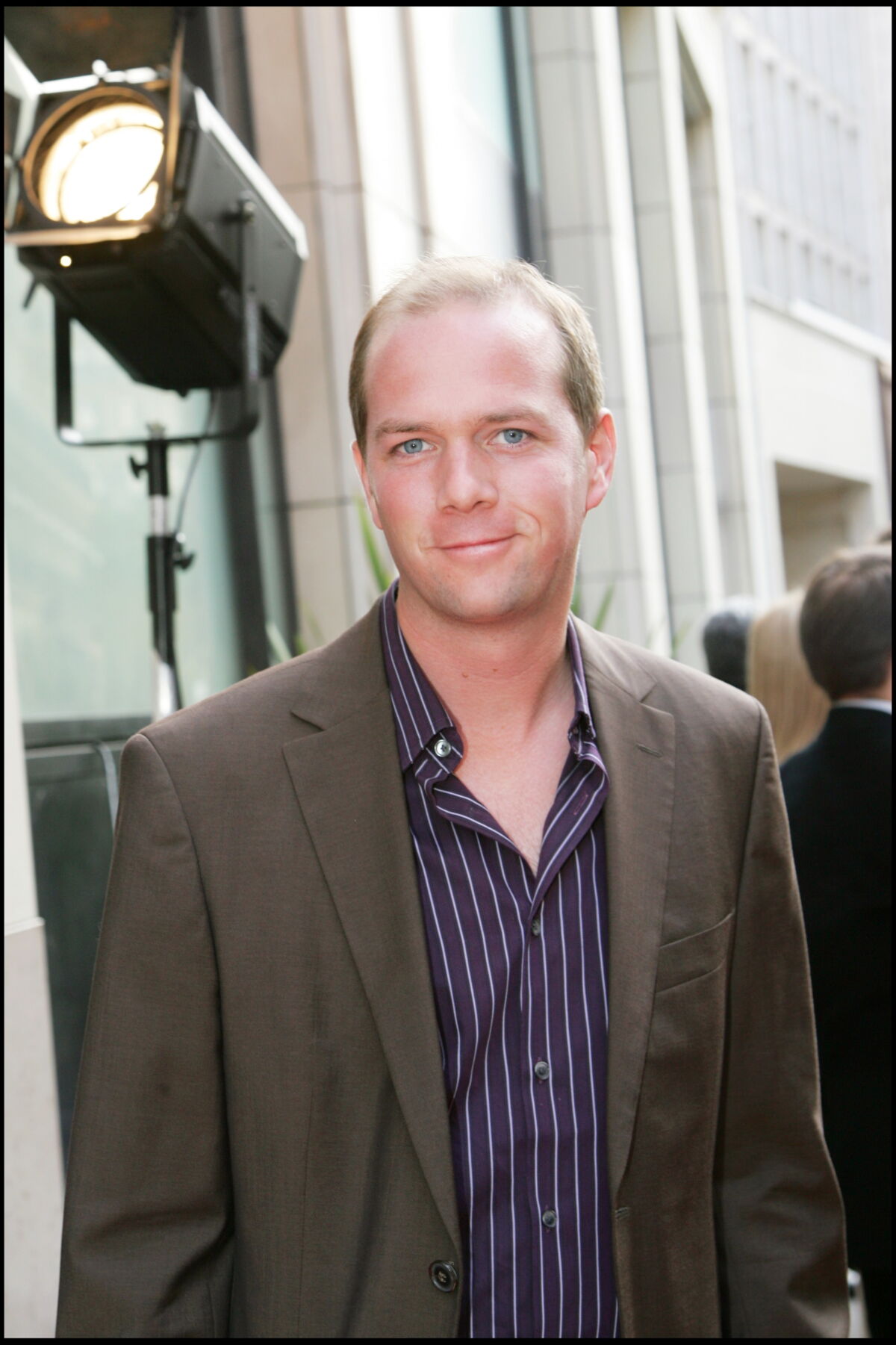 Julien Arnaud : retour sur la carrière du journaliste - Télé Loisirs