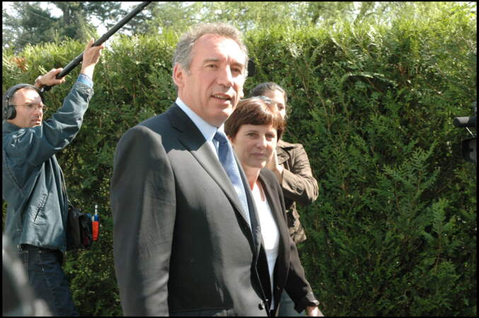 François Bayrou marié depuis 53 ans : qui est sa femme Elisabeth Bayrou ...