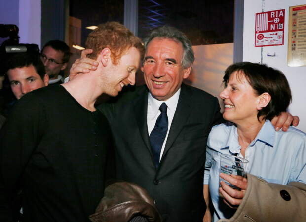 François Bayrou marié depuis 53 ans : qui est sa femme Elisabeth Bayrou ...