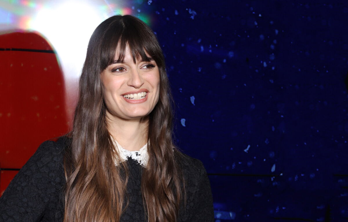 Clara Luciani : carrière, amour et vie de famille (PHOTOS) - Télé Loisirs